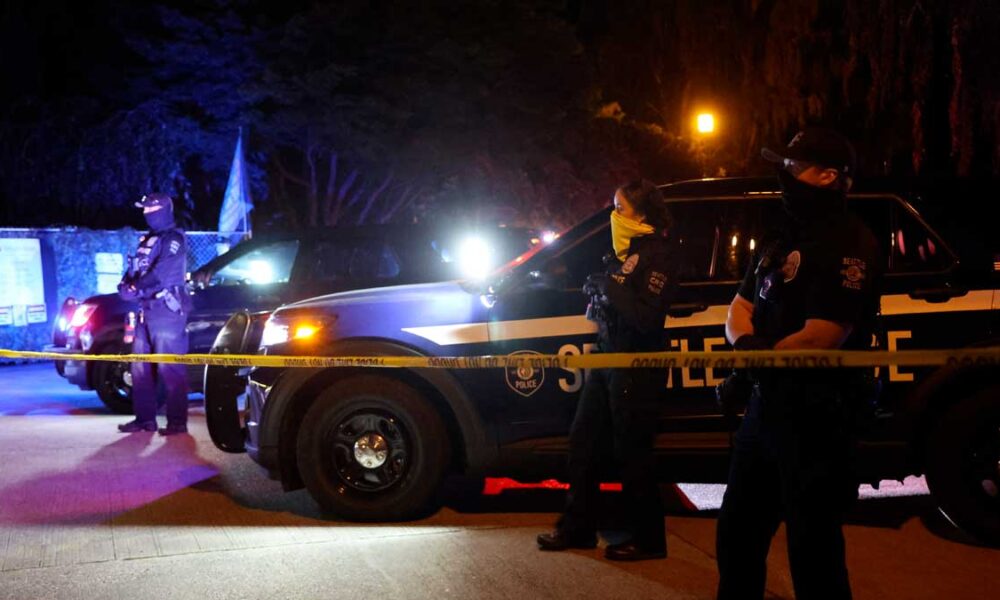 Protest brings housing and eviction crisis to Seattle mayor Jenny ...